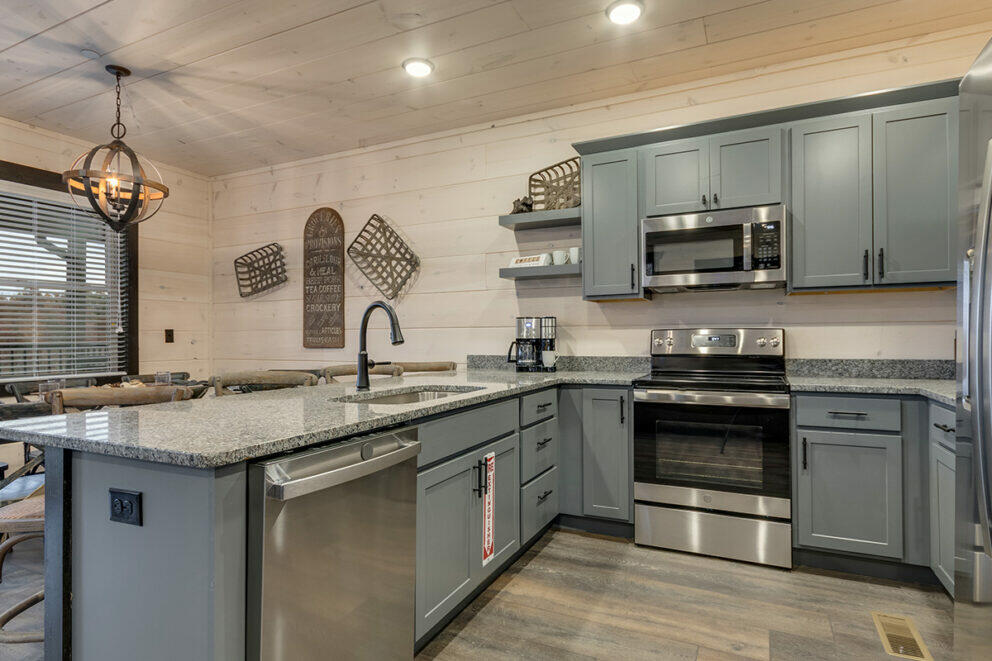 Ridgetop Resort | Smith Creek Cabins